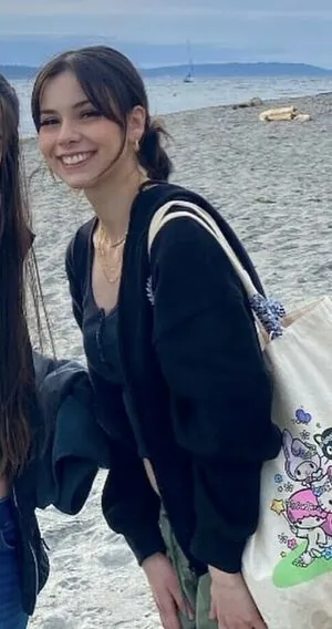 Charlize aka Charlixee Nude Leaked OnlyFans - Fapgosu